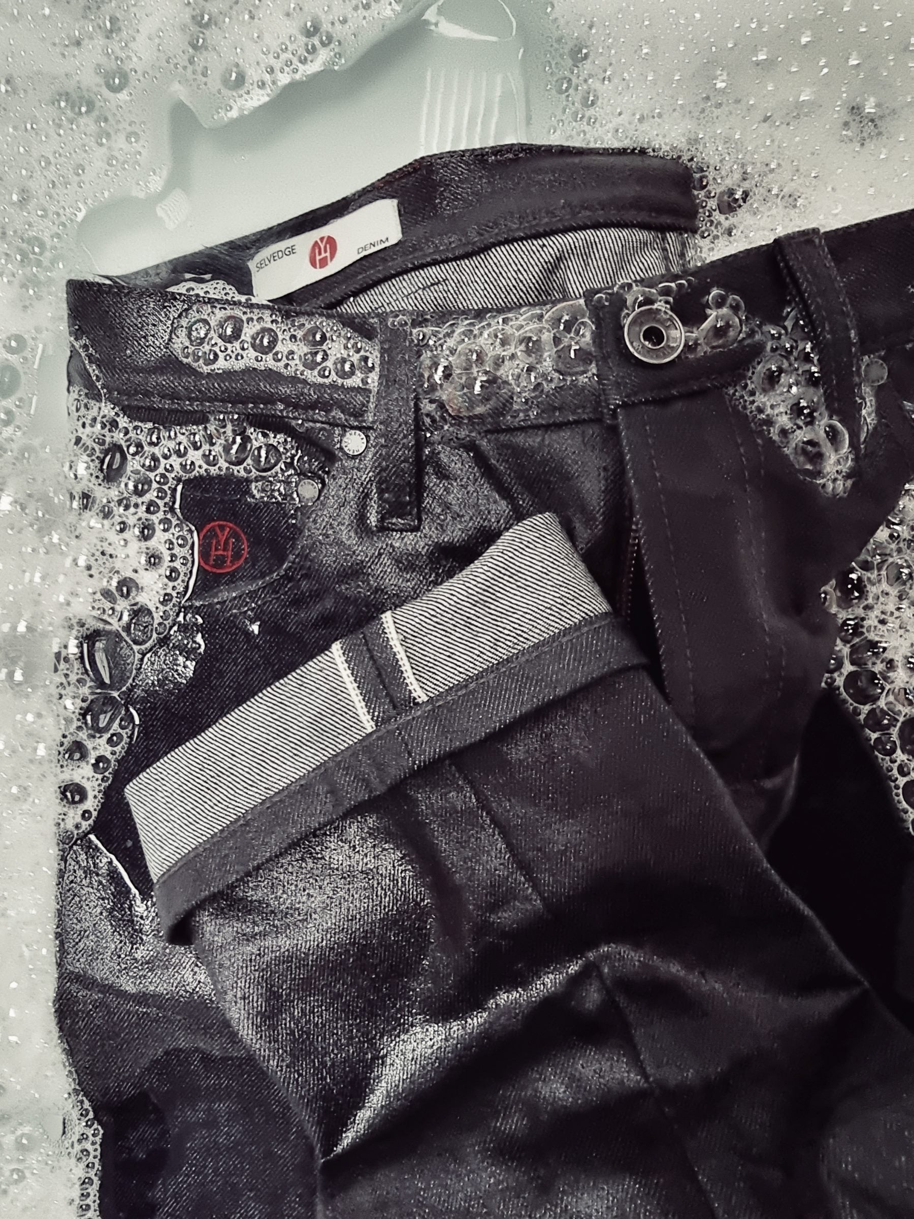 What is a selvedge chino and why is it different from a regular chino ...